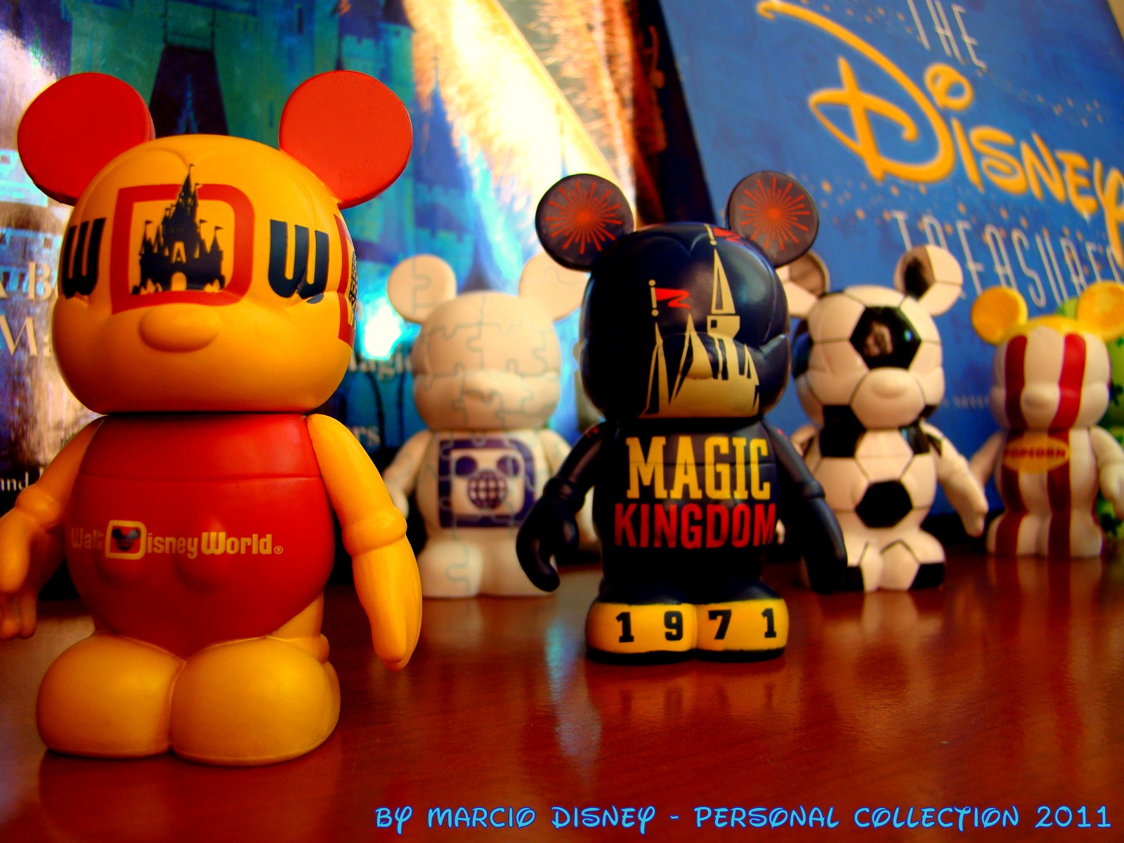 The Disney Vinylmation Blog: My Personal Vinylmation Collection