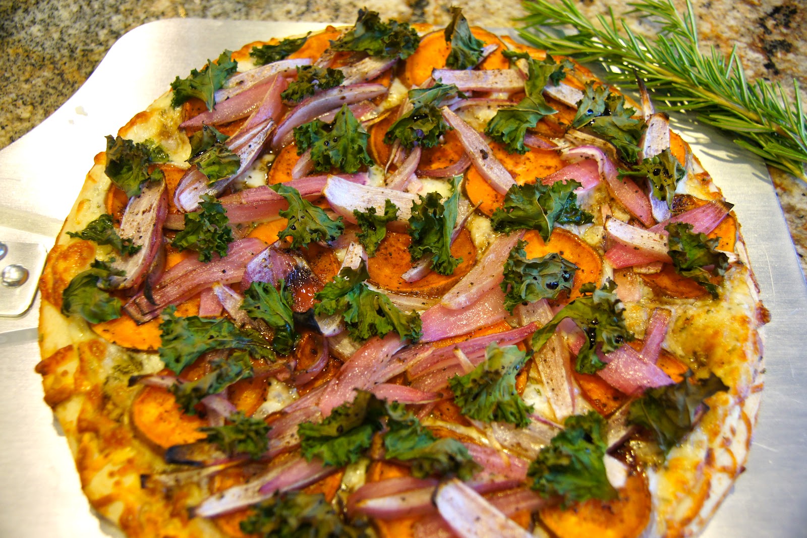 Family Food Finds: Sweet Potato Kale Pizza with Rosemary and Red Onion