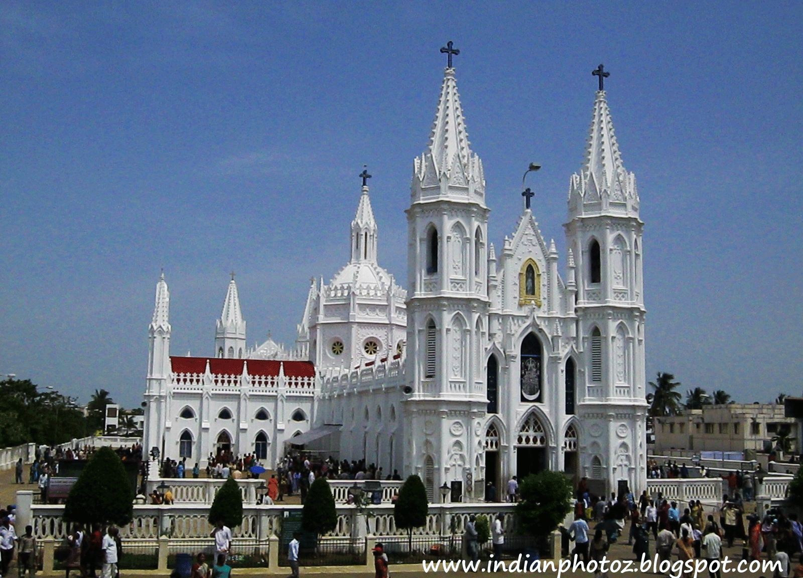 Velankanni Church - Tamilnadu | INDIAN PHOTOS