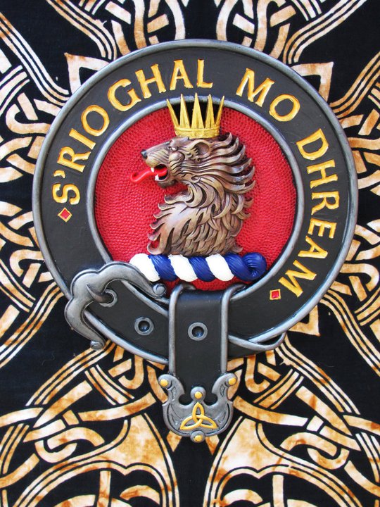 Murder is Everywhere: The McGregors; Royal Is My Race