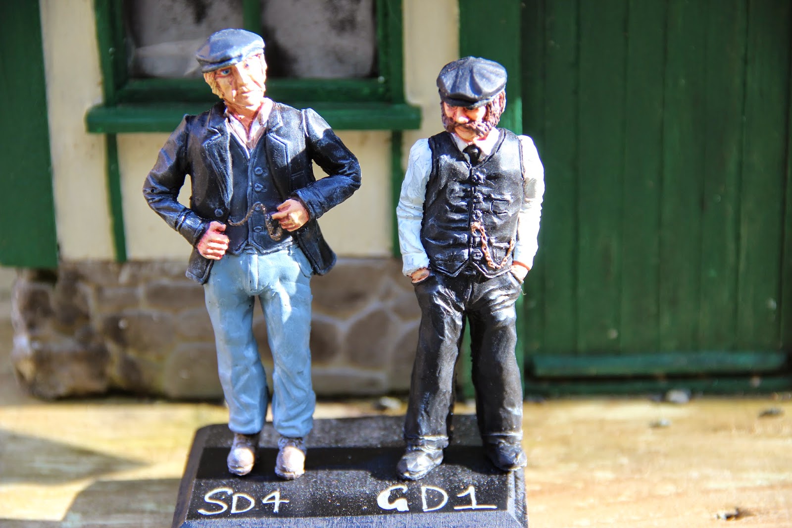 mikes marvellous models and miniatures: 16mm figures