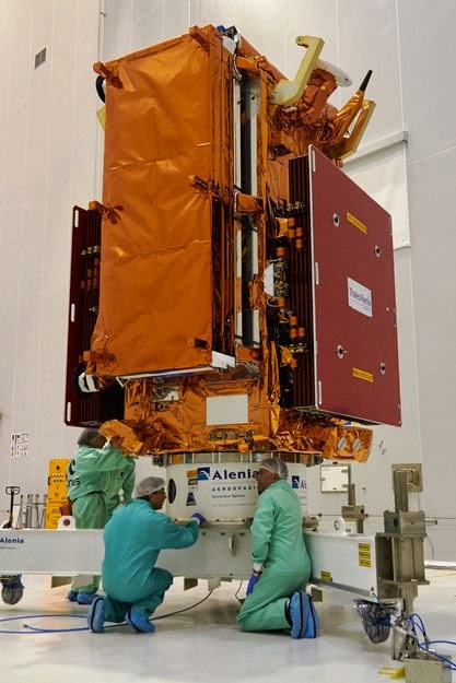 Suburban spaceman: ESA Sentinel-1: Environmental Monitoring Satellite ...