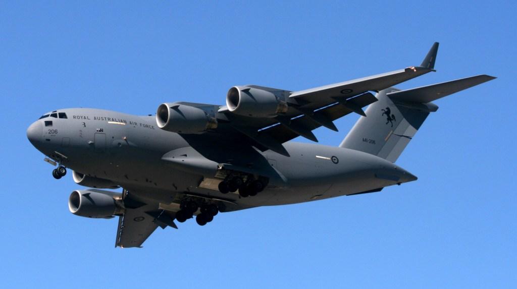 Pacific Airwaves: RAAF C17 heads to McChord AFB