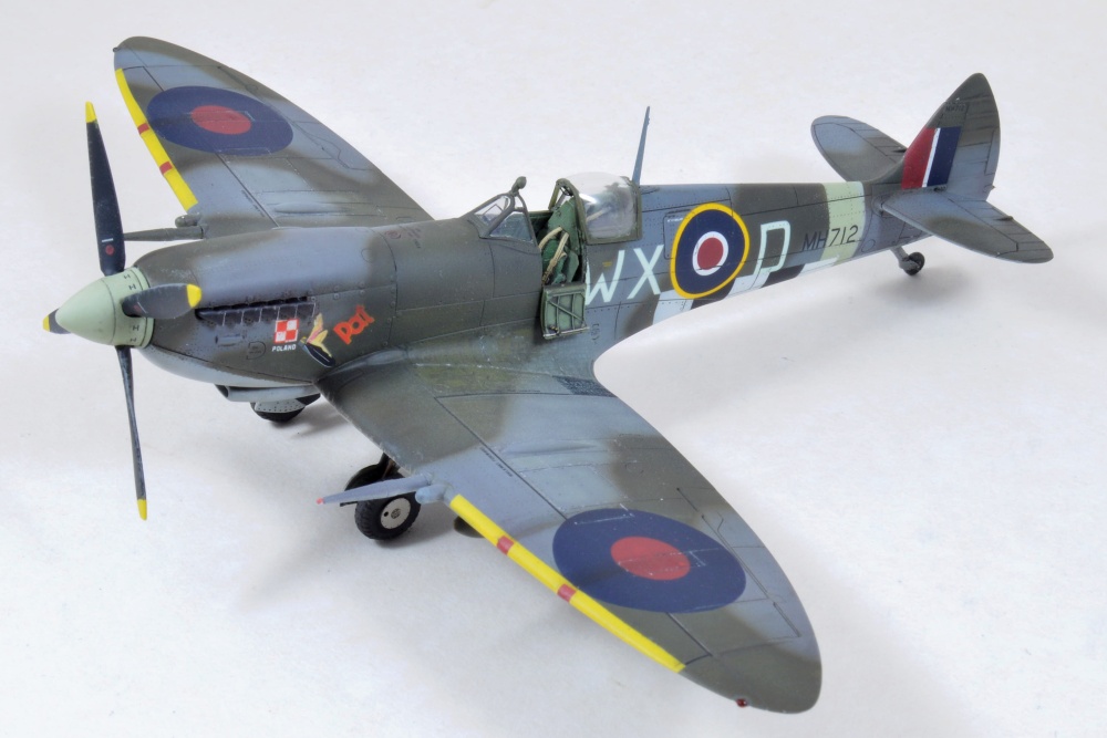 lietadielka - modelársky blog: Spitfire Mk.IXc Late, Eduard 1/72 - HOTOVO