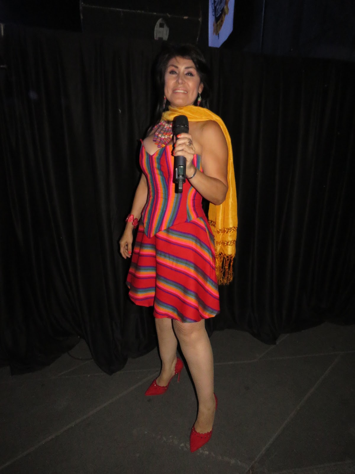 somos el espectador: LA SENSUALIDAD DE CLAUDIA PICHARDO