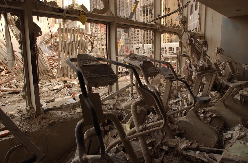 11 Settembre & Dr. Judy Wood : Capitolo 8 - Dustification