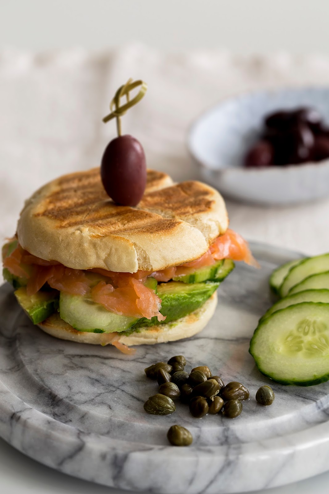 WEEKENDS IN THE KITCHEN :: SMOKED SALMON CLUB SANDWICH ※ Сандвич с ...