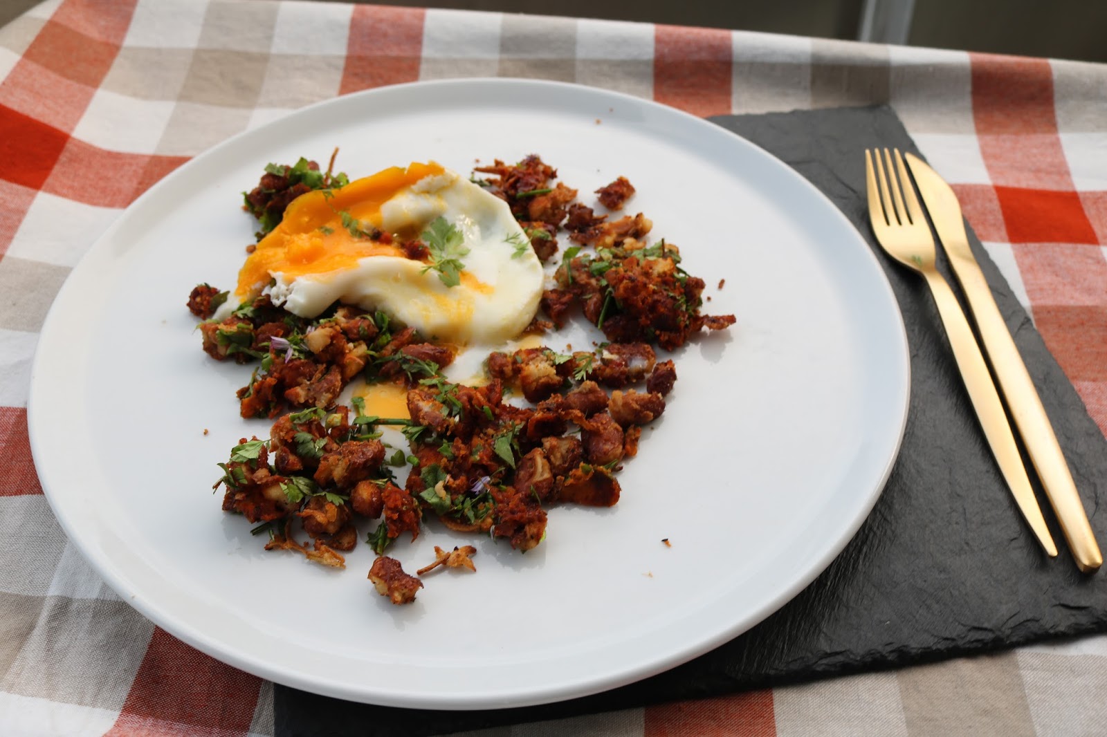 Bohnen gebraten mit Ei