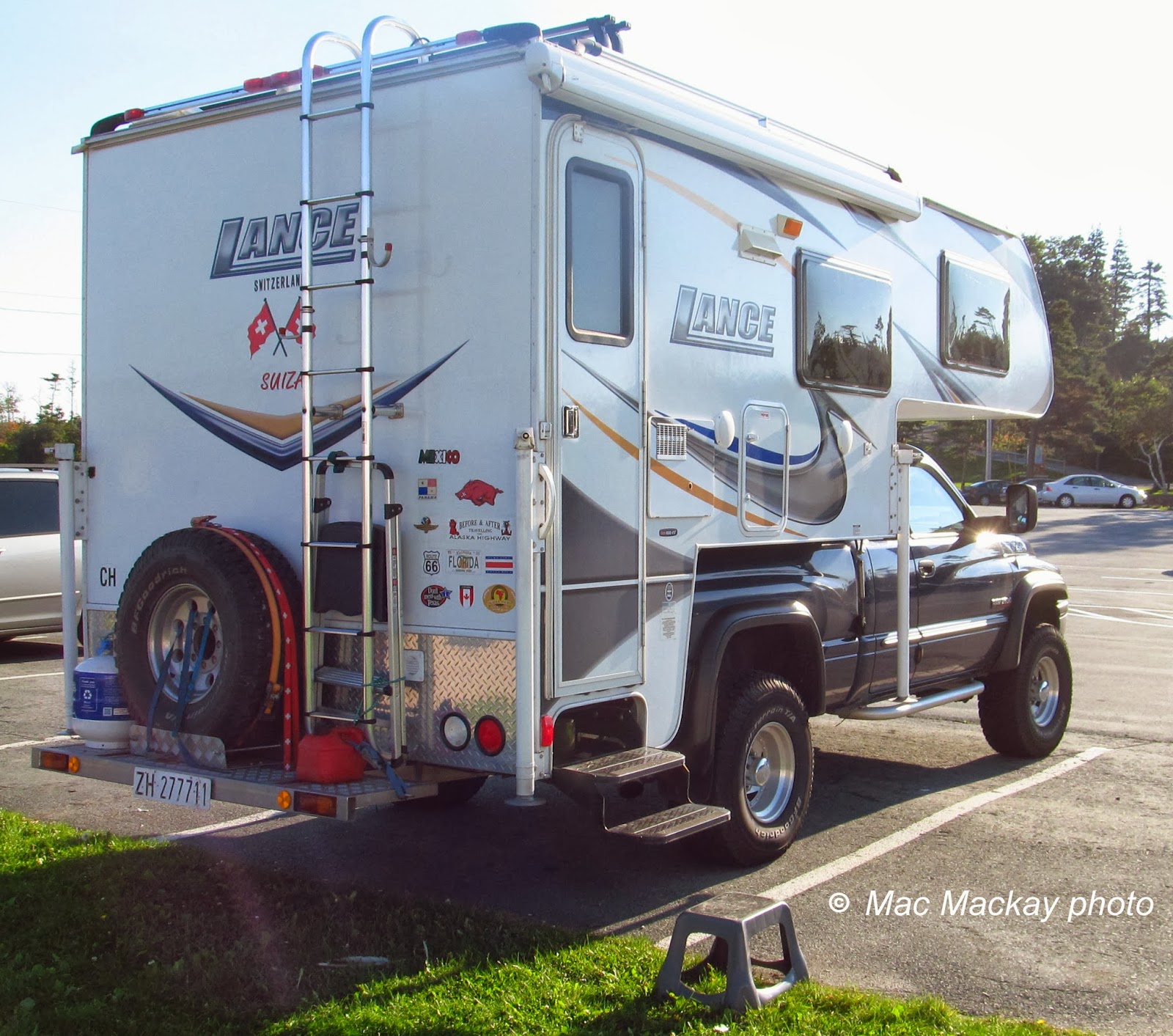 Truckfax: Swiss camper