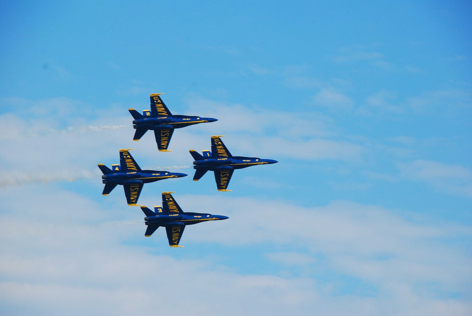 Bristlefish: Oshkosh and 600,000 friends aka The Great Fly-In