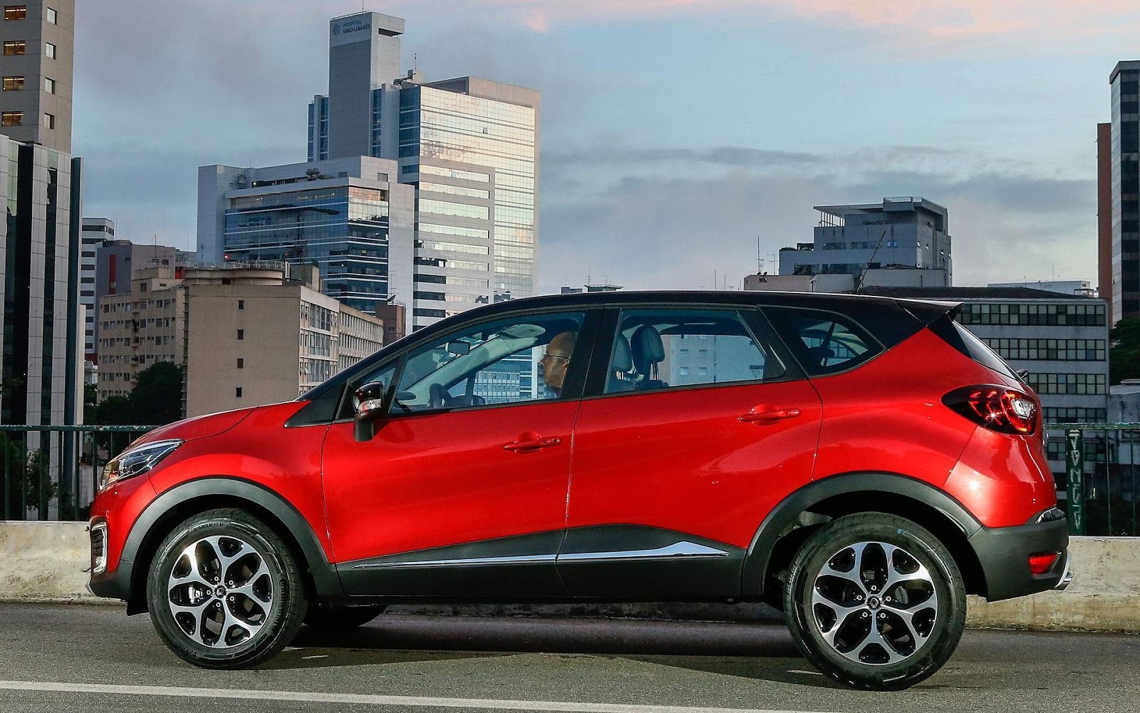 LANÇAMENTO - RENAULT CAPTUR