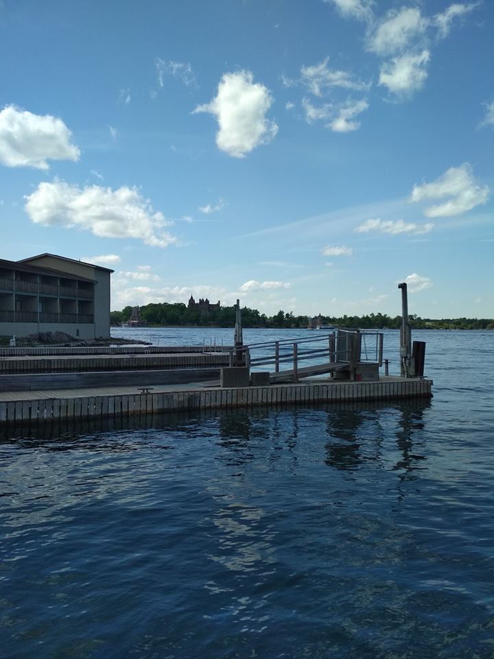 CHINAR SHADE : A VISIT TO THOUSAND ISLANDS IN ST. LAWRENCE VALLEY ...