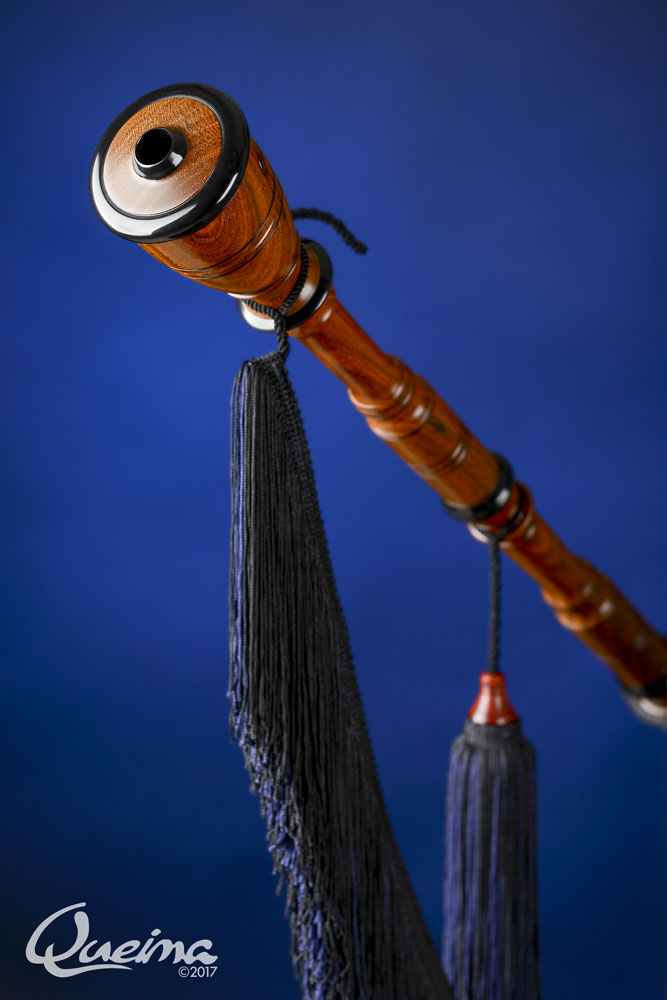 Instrumentos tradicionais: -Gaita-