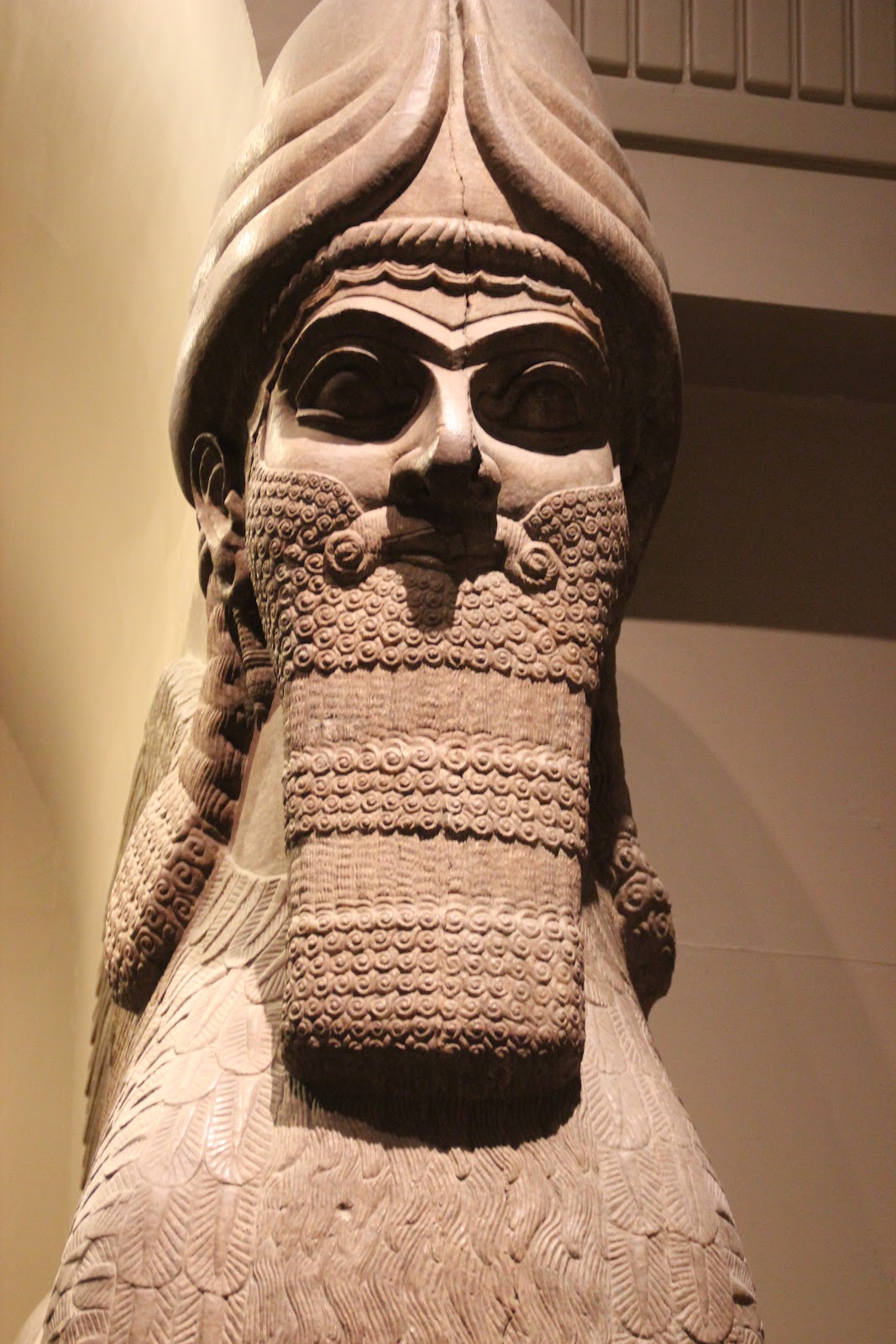 The Mr. Hunter Wall: Colossal Winged Bulls From the Palace of Sargon II