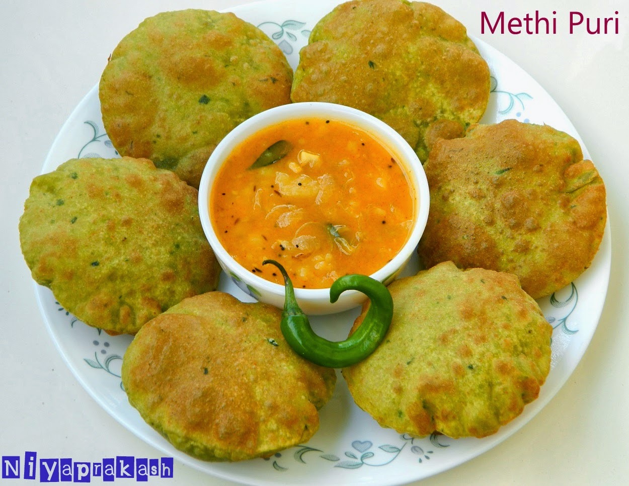 Niya's World: Methi Puri (made of methi paste)