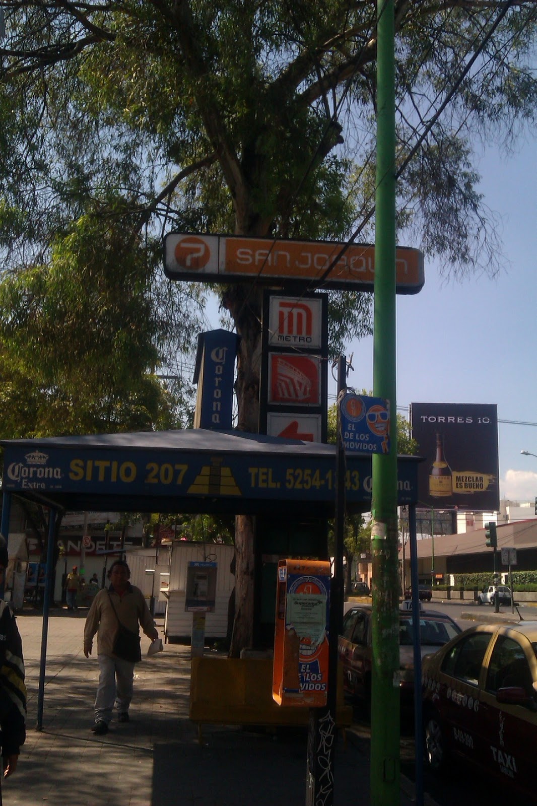 Crónicas de un peatón crónico...: Línea 7. Naranja
