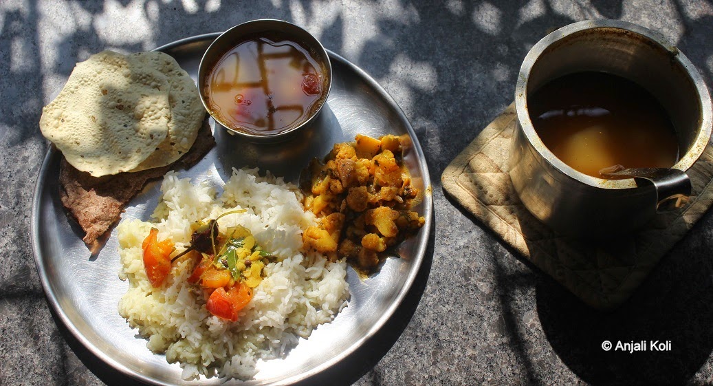 AnnaParabrahma: Eeya Chombu