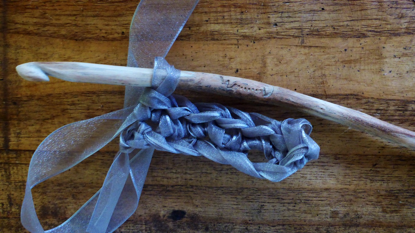 Hand Carving Your Own Big Crochet Hook