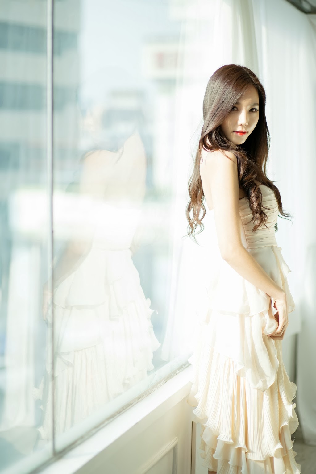 Lee Ji Min - Beige Dress Beauty | Beautiful Korean Artists