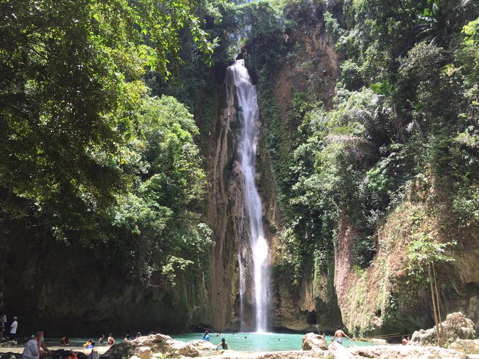 Solo visit to Mantaypan Falls in Barili Cebu - The Lazy Investor's Way