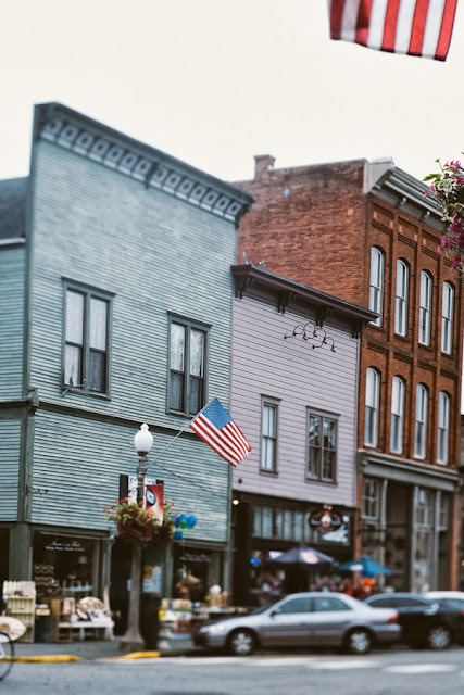 Hurzeler Photography | the Blog.: Snohomish | Antique capital of the NW!