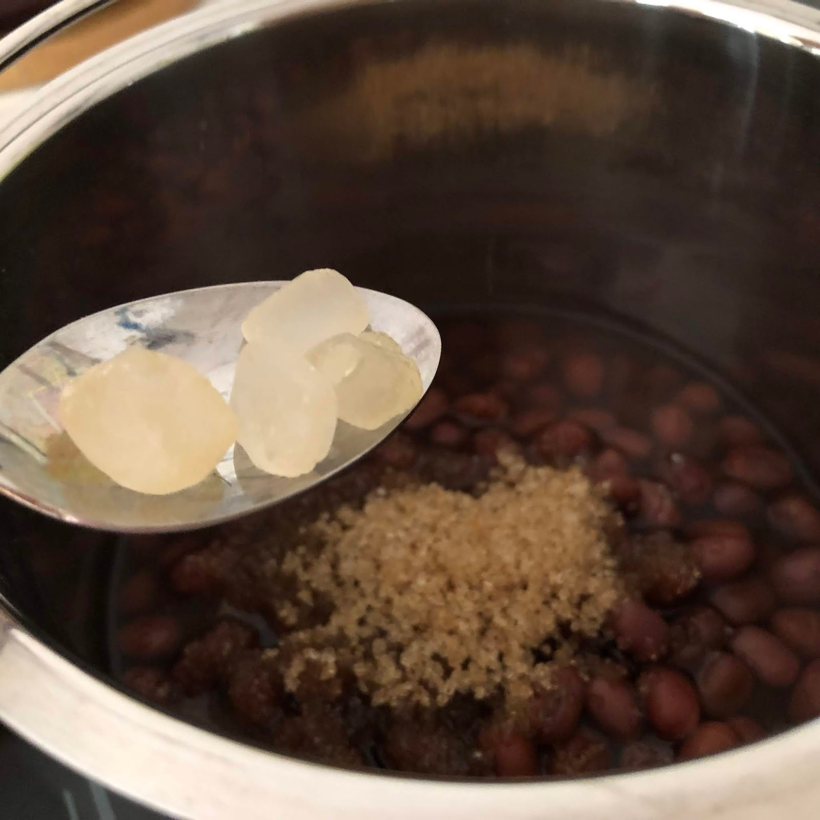 My Mind Patch: Red Bean Dango in Matcha Tea 抹茶红豆白玉丸子