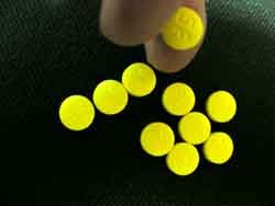 Dàñîêl Carnations Ĵŕ : Keuntungan dan kerugian pil DX