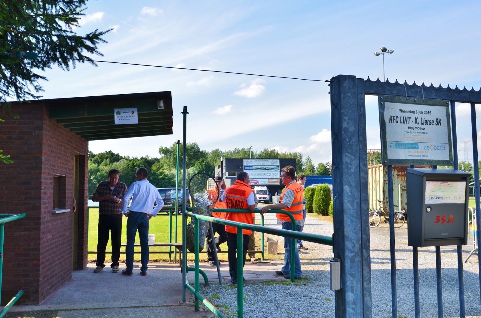 Extreme Football Tourism: BELGIUM: KFC Lint (2003-)