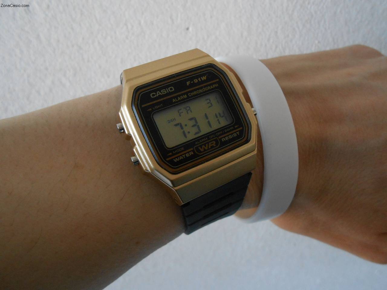 Zona Casio: Prueba: Casio F-91-WM. Vuelve "el grande"