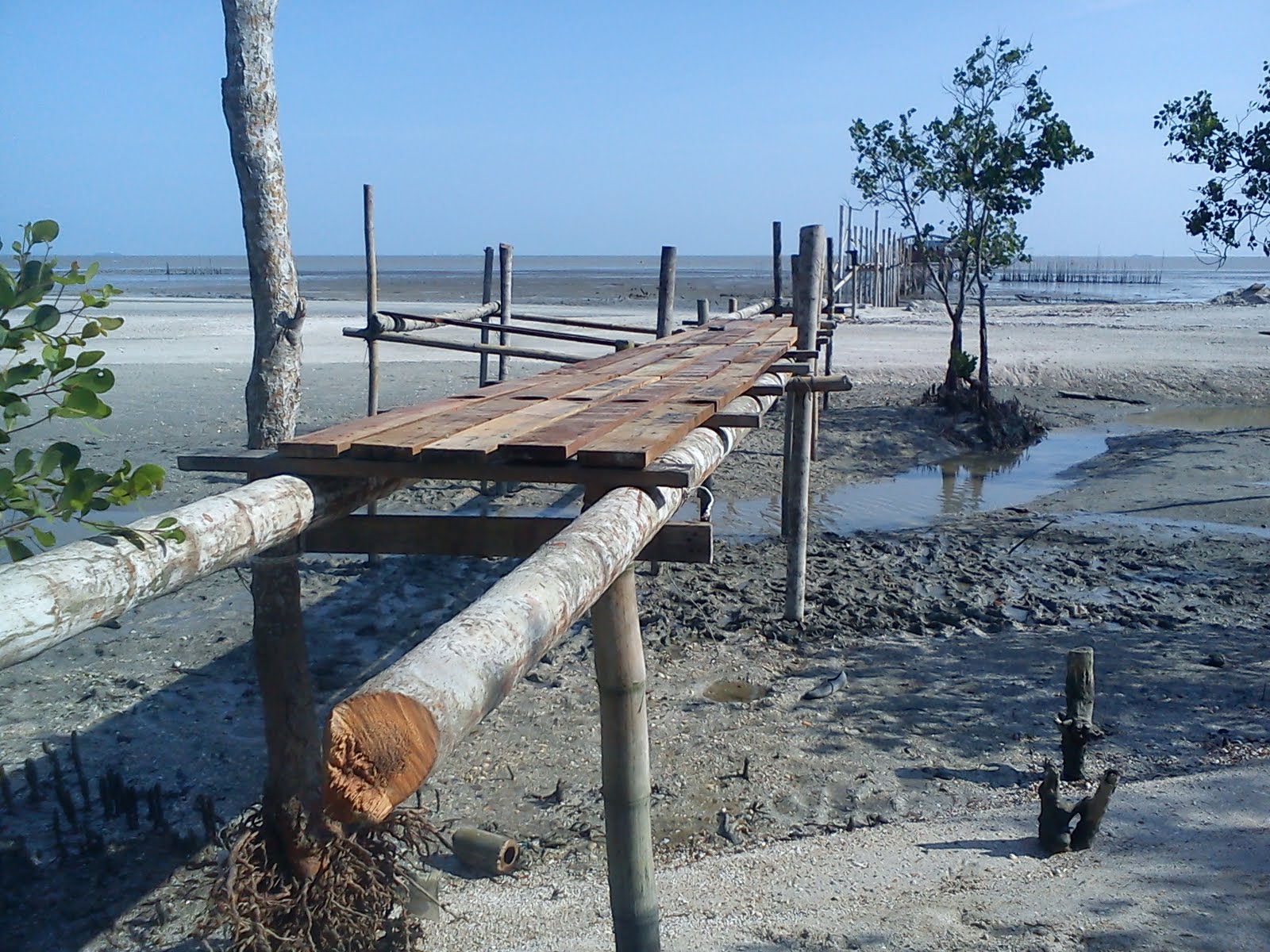 Pembikinan jeti pantai perpat(Dalam proses) ~ ZON PANCING