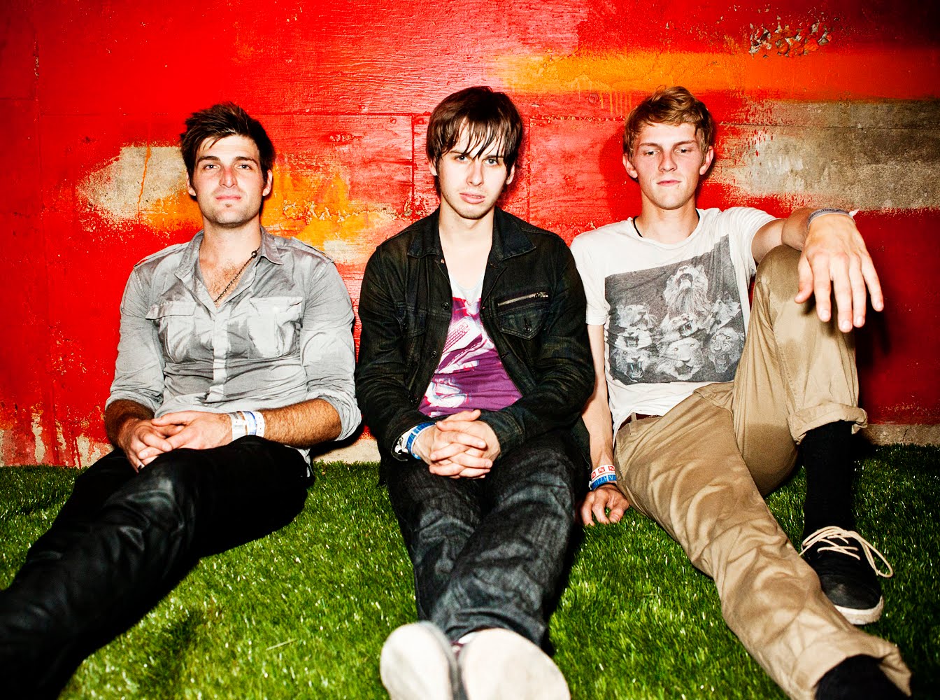 Nuevo vídeo de Foster The People, Don't Stop (Color On The Walls) - The ...