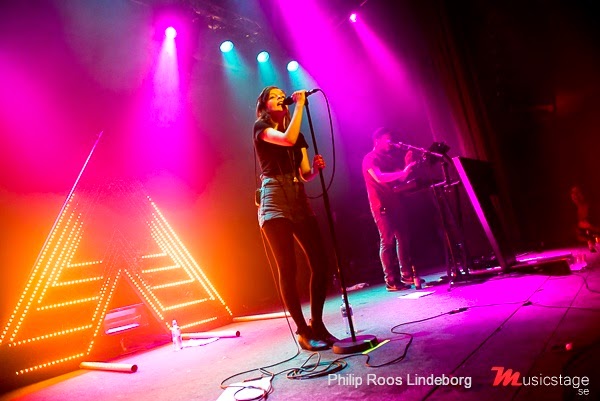 DARK CIRCLE ROOM: Chvrches - Debaser Medis, Stockholm, Sweden - 30.10. ...