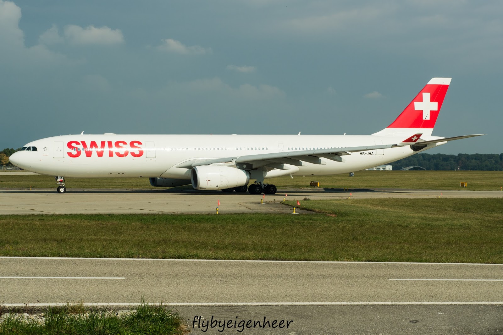FLUGZEUGE: HB-JHA Airbus A330-343 A333 > SWR
