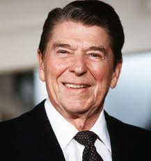 Famous World: Famous Faces