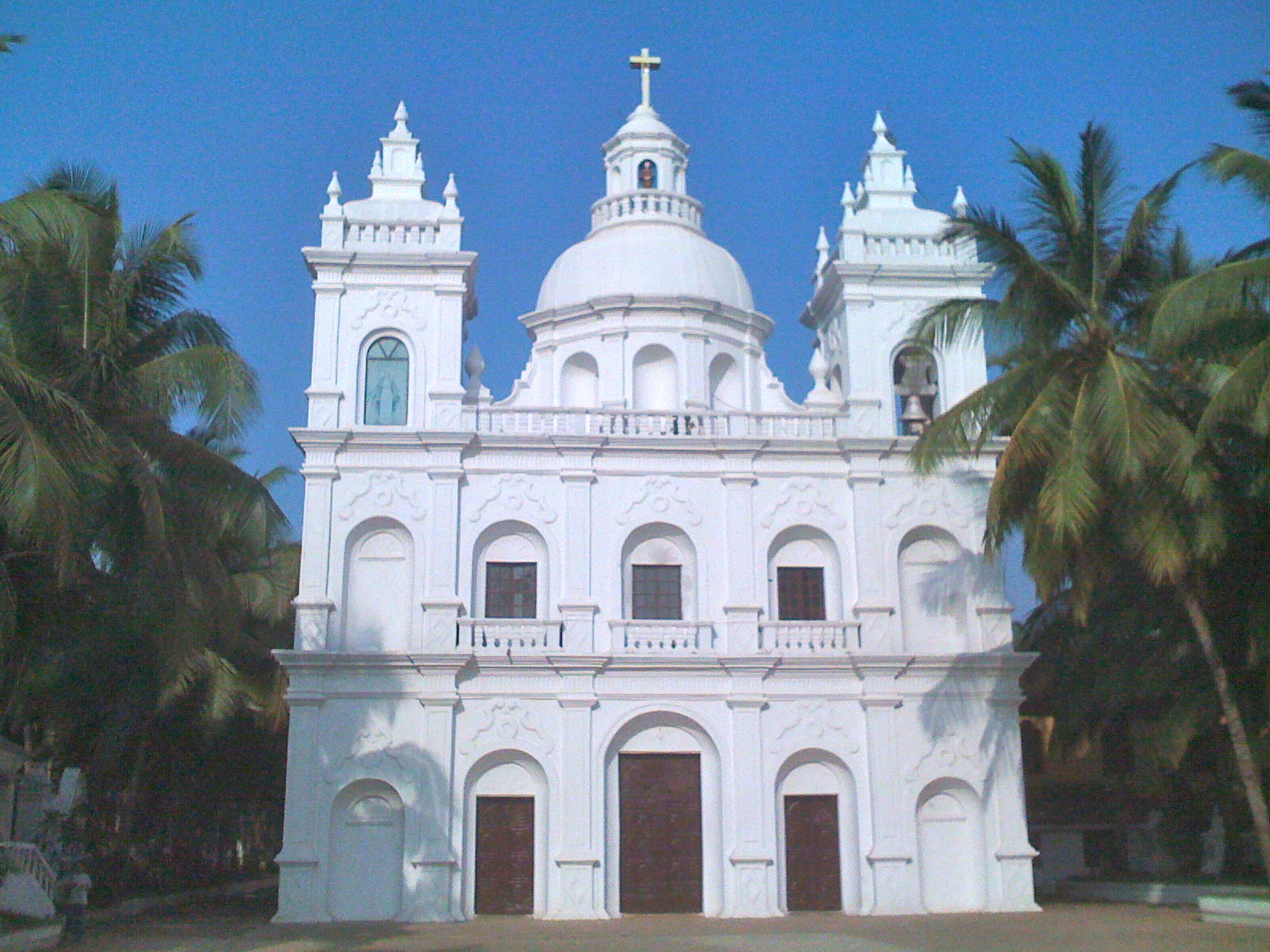 歡 * Fun: Bardez * Saligao Church of Mae de Deus ~ Calangute Church of ...