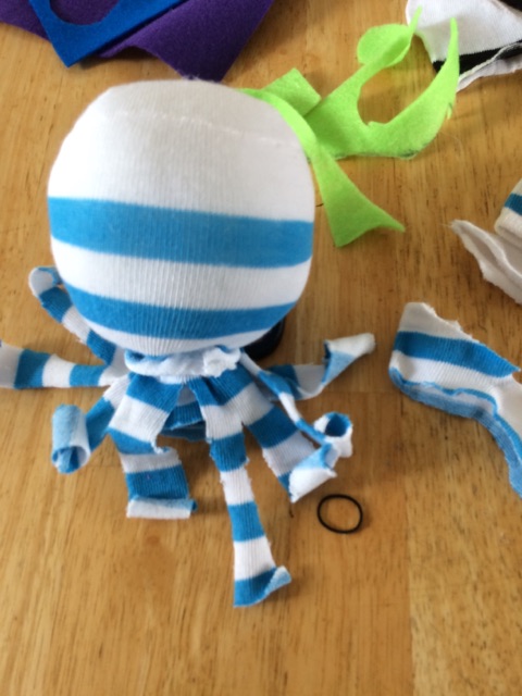 Quick, Easy, No Sew Sock Octopus!