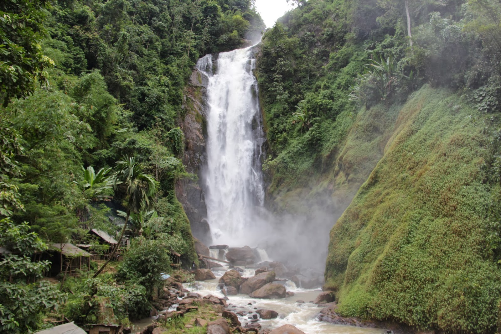 M. Rosyid Ardiansyah's Blog: Air Terjun Bedegung