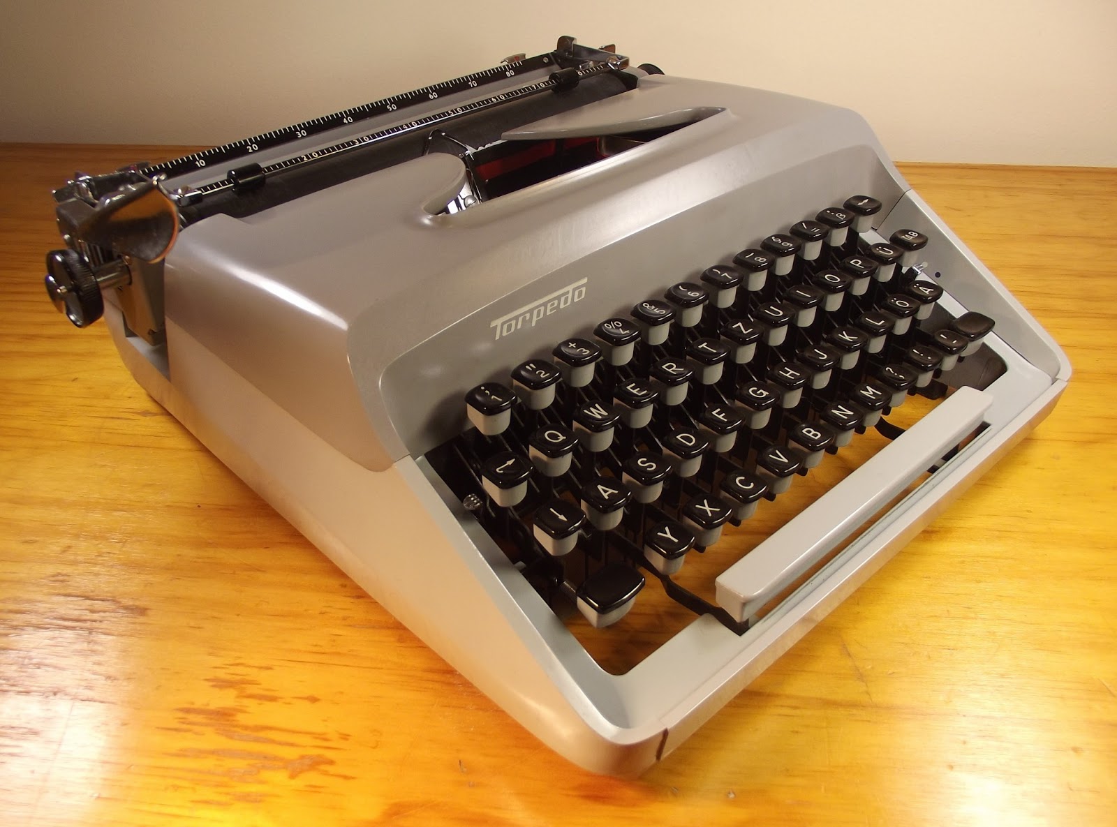 oz.Typewriter: A Volley of Torpedoes: 14 Great German Portable ...