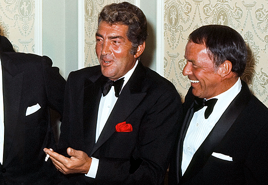 ilovedinomartin: Scotty's Sharin': Dean Martin and Frank Sinatra 1970