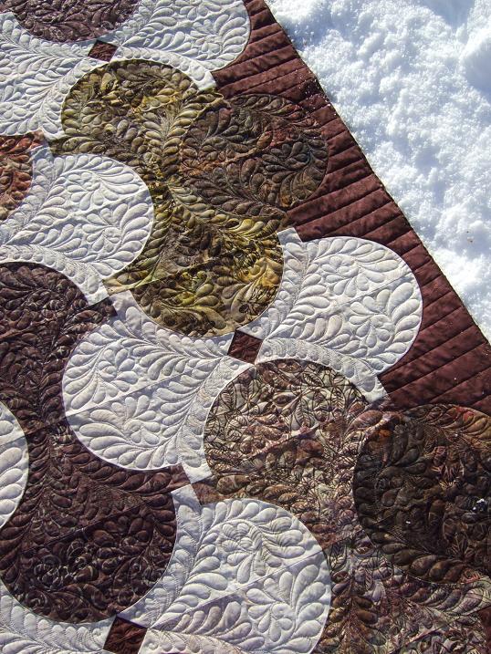 Tamarack Shack: Hourglass Quilt