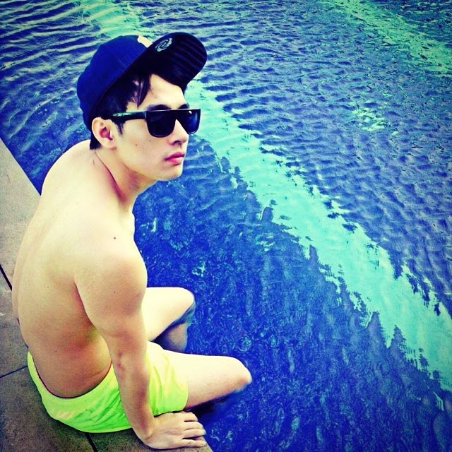 Ranty Portento Shirtless