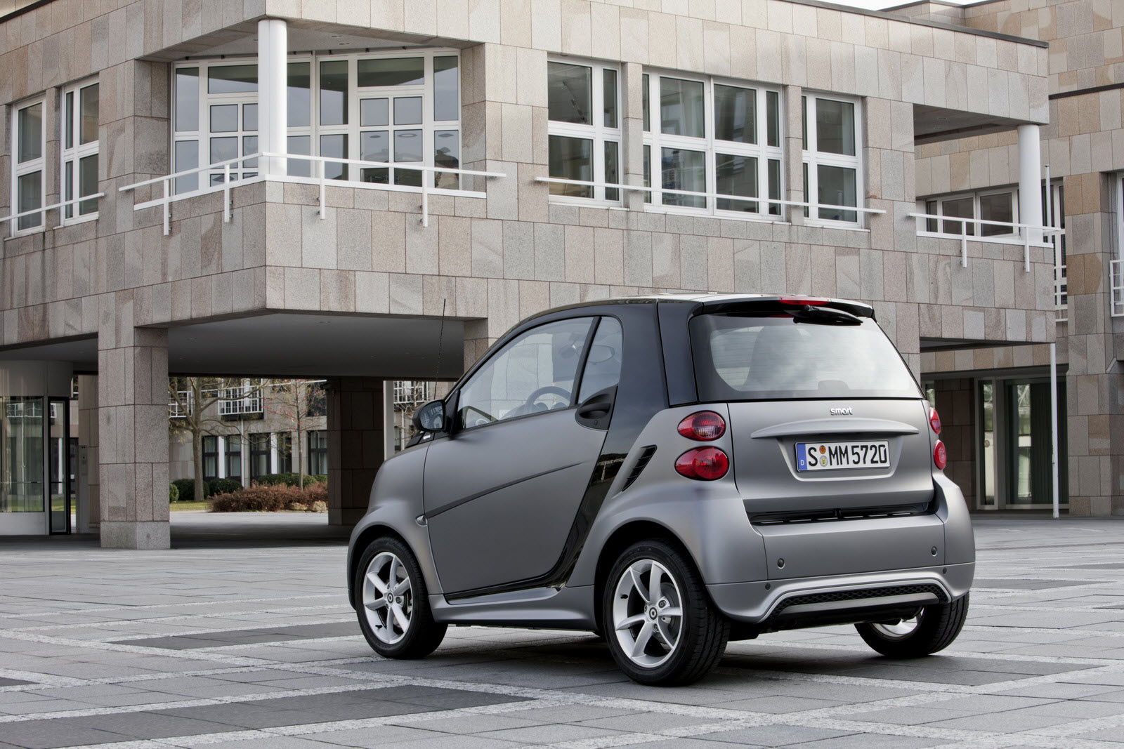 2012 smart fortwo 2012 : The new look - Facelift focusing on the exterior