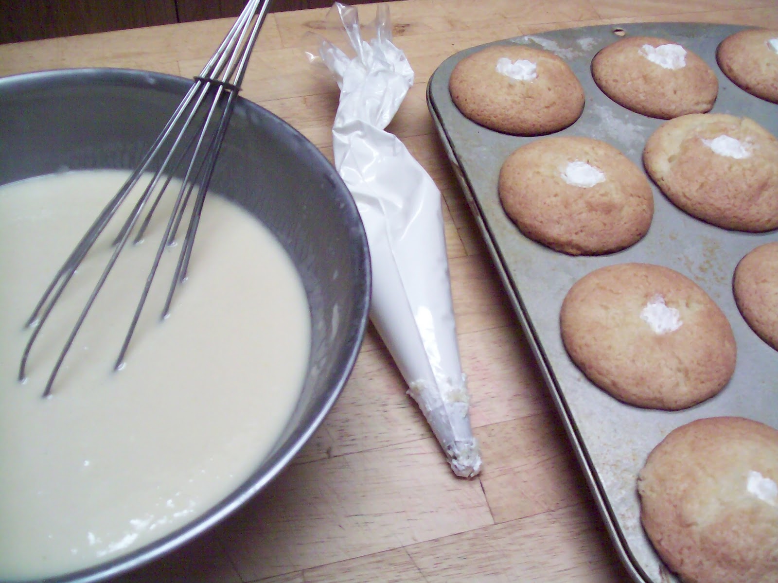 domenica's dish: Deep Fried Cupcakes
