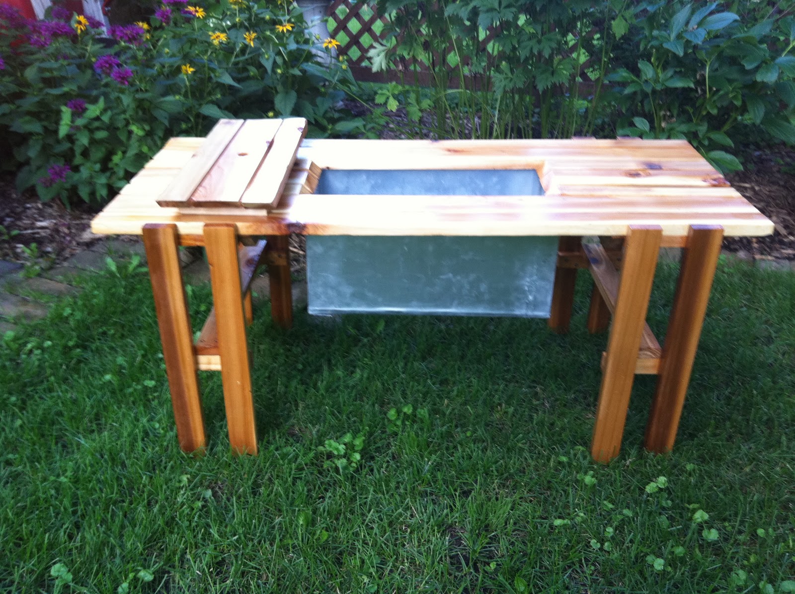 1/4-Twenty: Ice Box Table