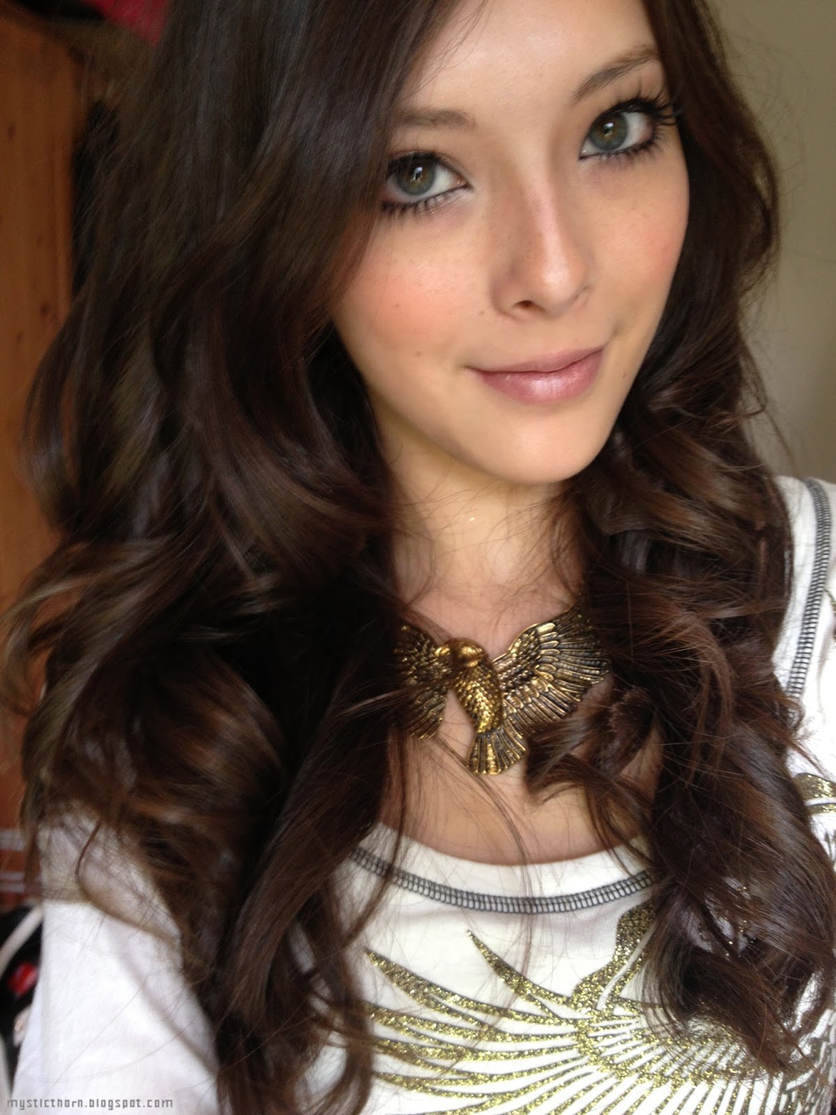 Birthday Gal Meet! - Hello Lizzie Bee