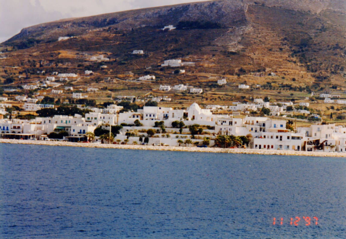 Paros, the Ancient Capital of Paros, Circuits and Geometric Polyandria ...