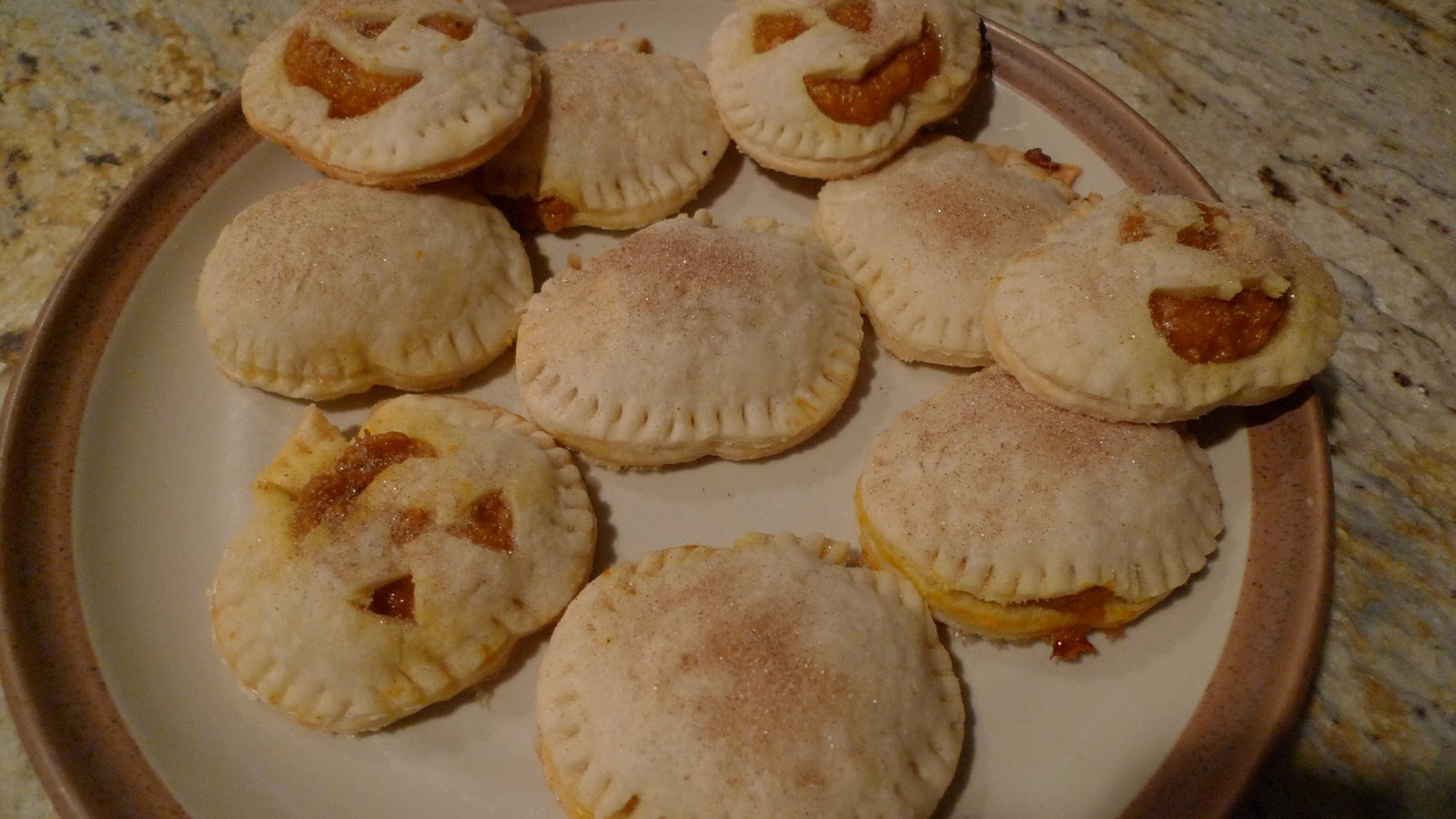 Recipe Codex: Dessert: Pumpkin Pie Pockets