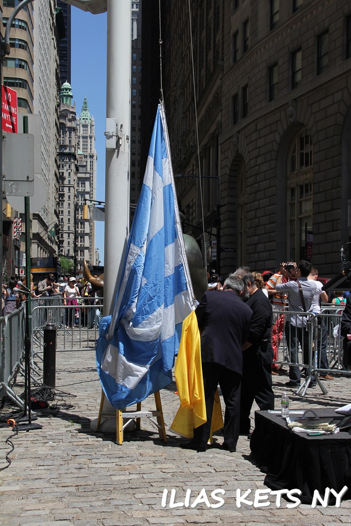 ILIAS KETS NY: *** Η ΕΠΑΡΣΗ ΤΗΣ ΠΟΝΤΙΑΚΗΣ ΣΗΜΑΙΑΣ ΣΤΗ ΝΕΑ ΥΟΡΚΗ