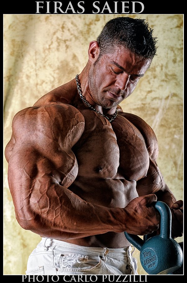 Muscle Lover: November 2012