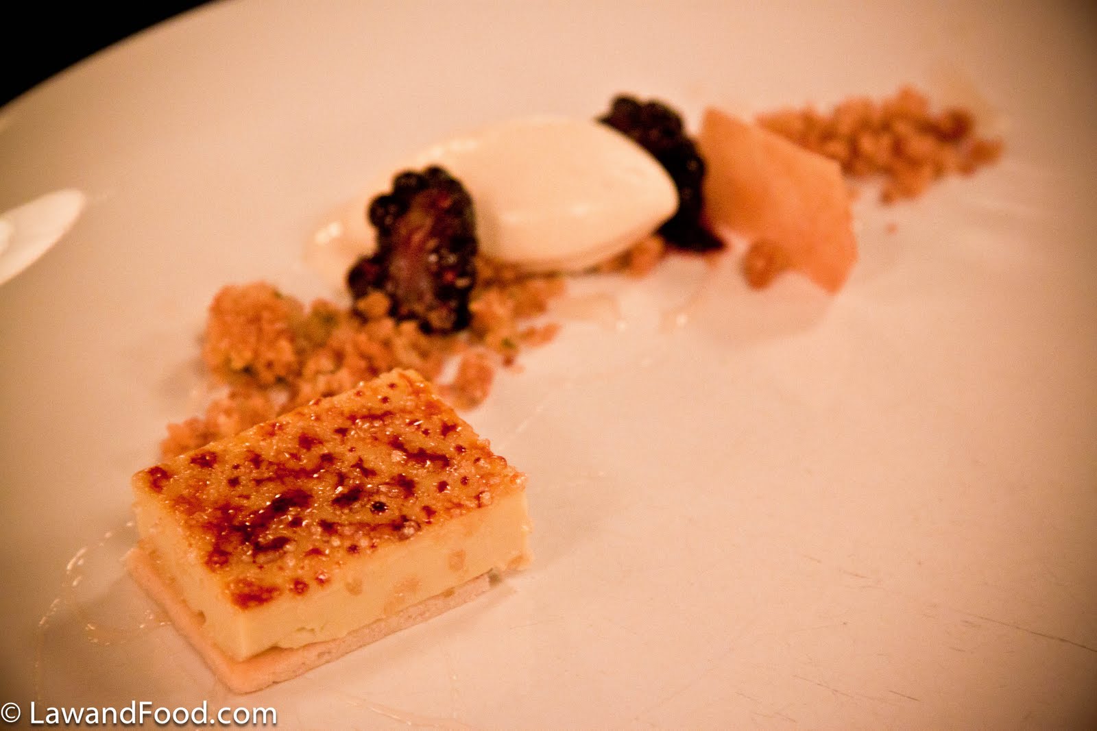 Law & Food: Graham Elliot: Deceptively Delicious